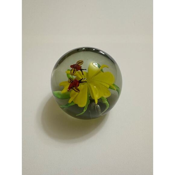 Art | Art Glass Paperweight Collectible Yellow Flower Bees Bugs Insects ...